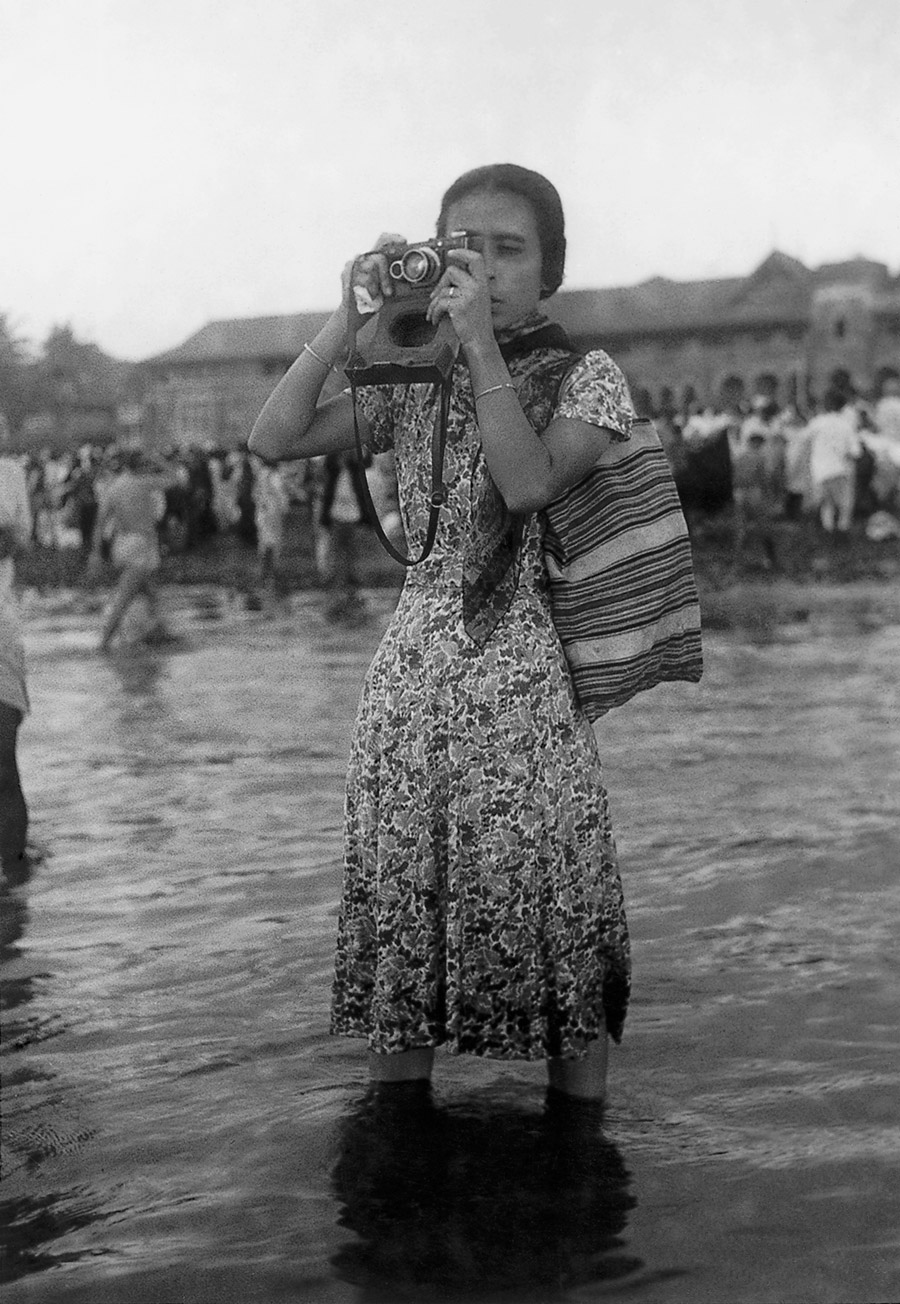 Nude Beach Spread Adult Archive Telegraph